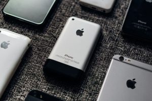 iPhone SWOT Analysis - The Strategy Story